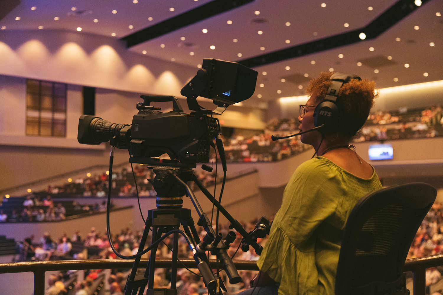 Fujinon Lenses Meet the Unique Needs of Church Production - FUJINON